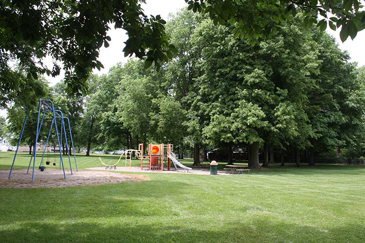 Facilities • Forrest Park